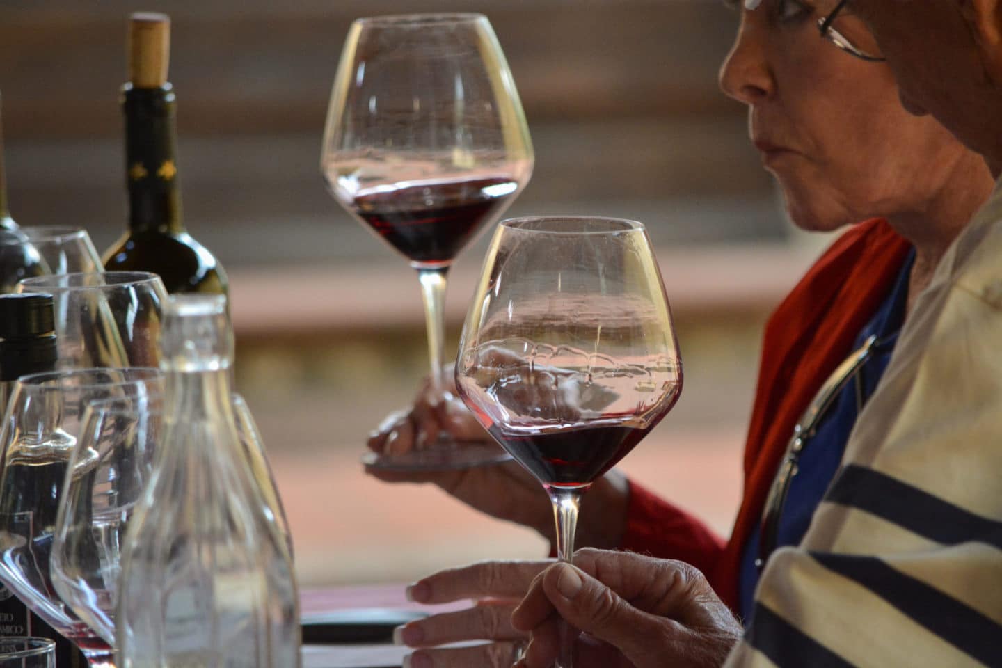 How to navigate a Tuscan wine list - Torciano Magazine